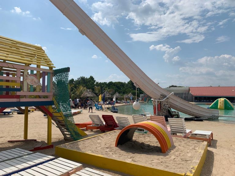 Kukumba Beach and City Tour – Splash Wave Tours